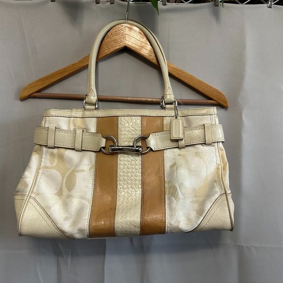 Coach | Bags | Vintage Coach Hamptons Signature Canvas Purse | Poshmark